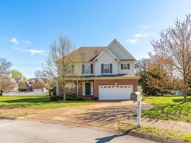 2012 Trenton Dr, Spring Hill, TN 37174