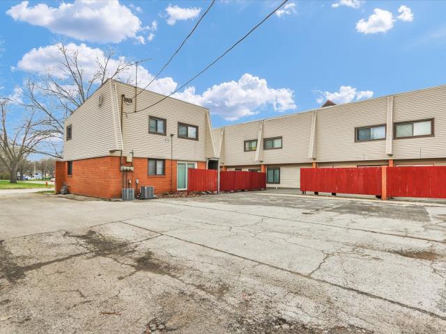 2012 Vawter St, Urbana, IL 61801 | MLS #12605 | Compass