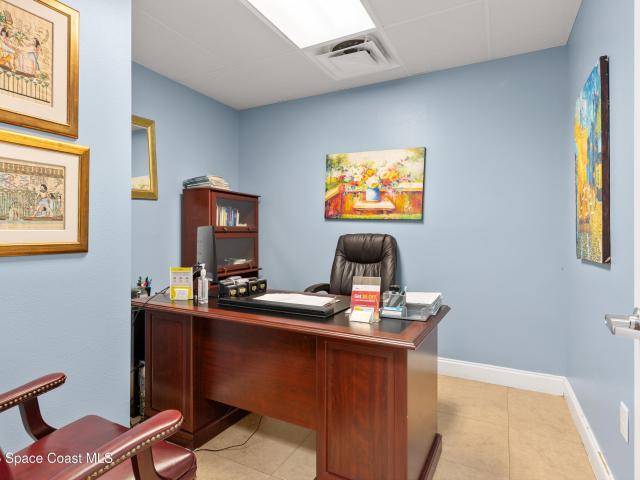 2012 Vernon Pl, Melbourne, FL 32901 | MLS #1054