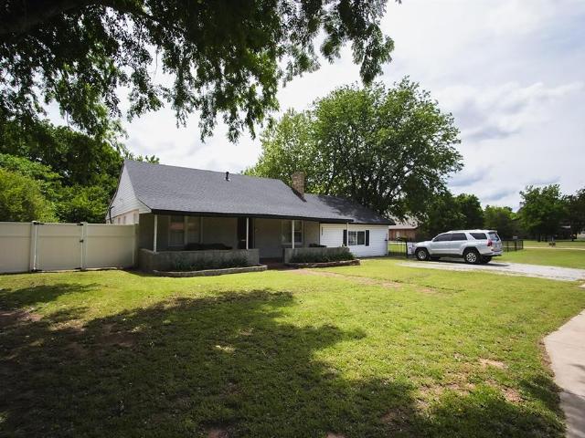 2012 W Boyd Street