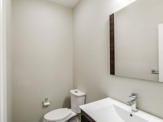 2012 W Girard Ave 2 Bedroom Apartment for Rent at 2012 W Girard Ave, Philadelphia, PA 19130 Fairmount Art Museum