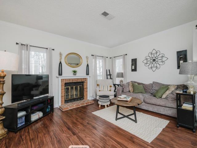 2012 Waterford Place # 2012