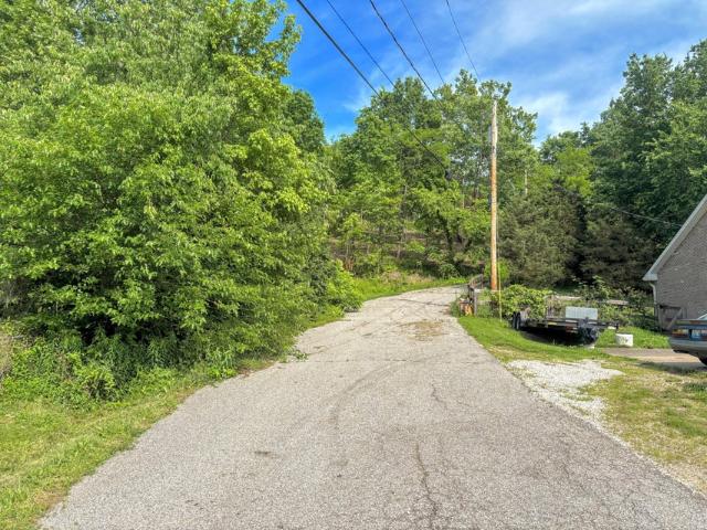 2012 2032 Worthington Drive