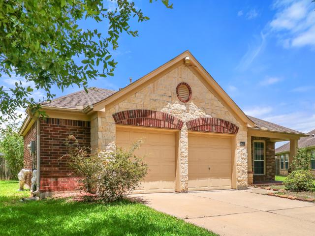 20130 E Lakebridge Lane