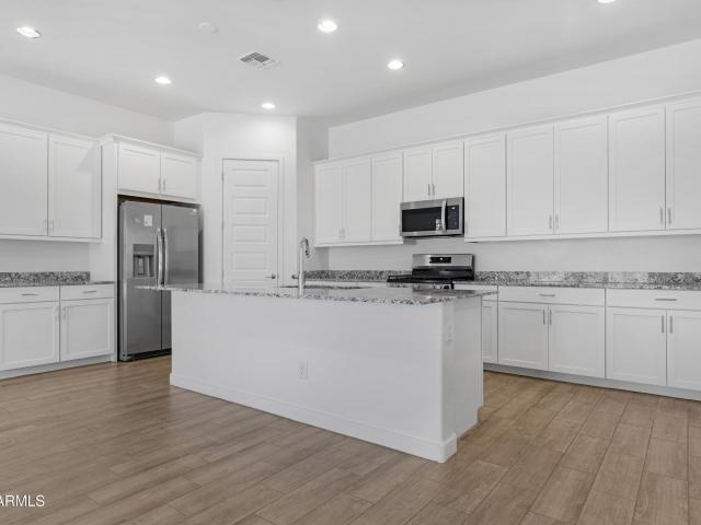 20132 w catalina drive