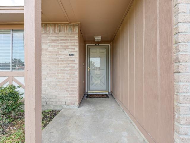 20135 Telegraph Square Ln, Katy, TX 77449 | MLS #30247 | Compass