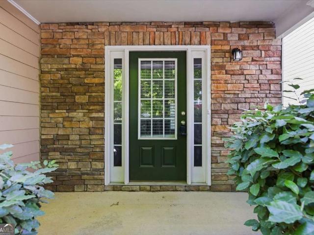 2013 Briar Creek Court NE