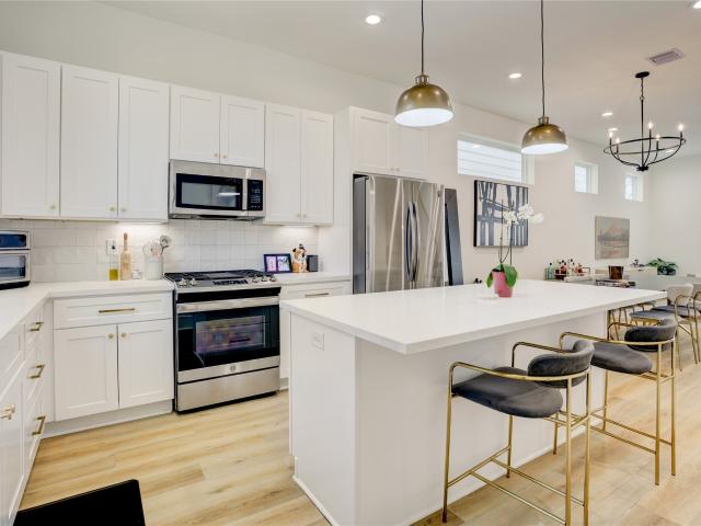 2013 Cochran St, Houston, TX 77009 | MLS #85143