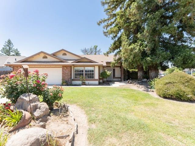 2013 Cricklewood Cir, Porterville, CA 93257