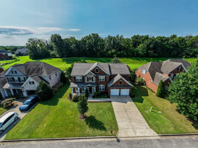 2013 Delaware Dr