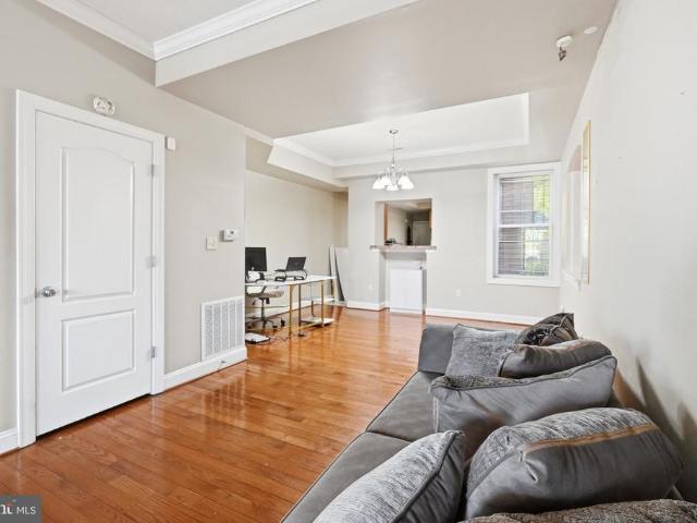 2013 E 31St Street