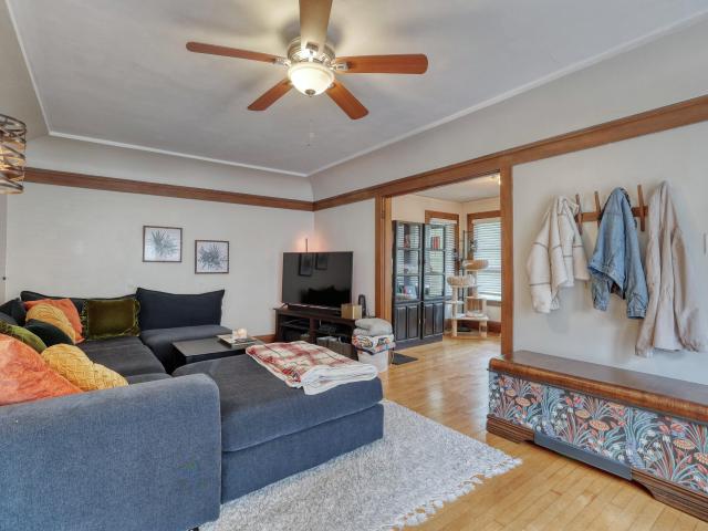 2013 E Wood Pl, Unit 2015
