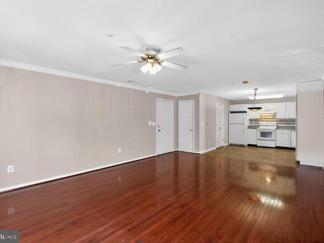 2013 Rudy Serra Drive # 2D