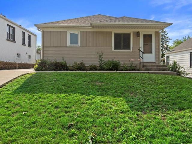 2013 S 97th St, West Allis, WI 53227