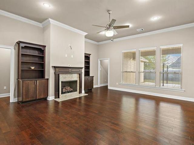 2013 Thomas Dr, Covington, LA 70435 | MLS #2533 | Compass