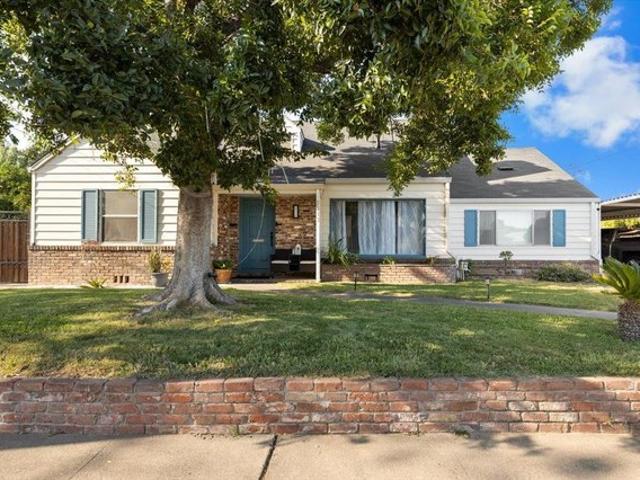 2013 Verano St, Sacramento, CA 95838