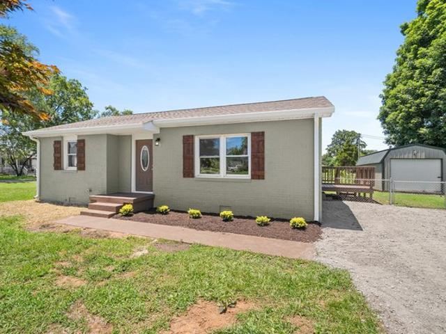 201 10th Ave N, Decherd, TN 37324