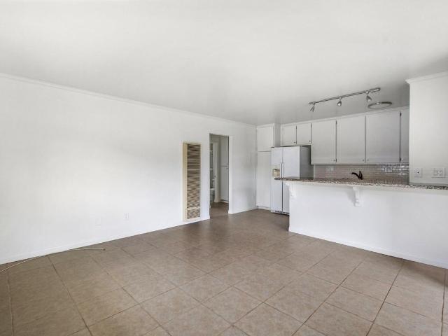 201 16th Street 1 Bedroom Apartment for Rent at 201 16th St, Huntington Beach, CA 92648 Downtown Huntington Beach