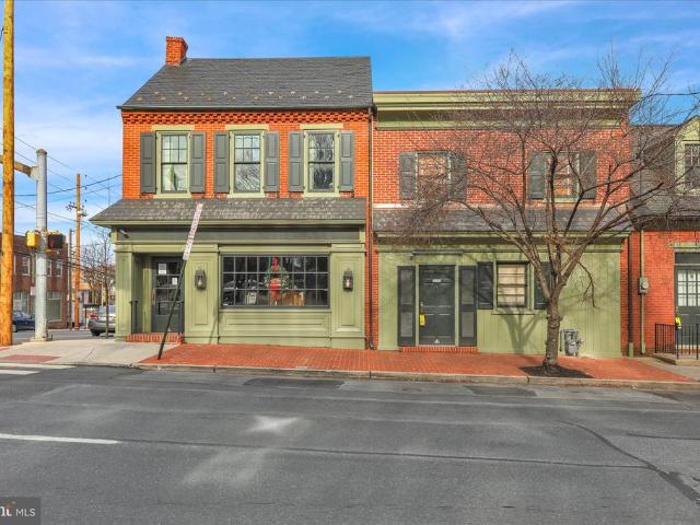 201 203 E Chestnut Street