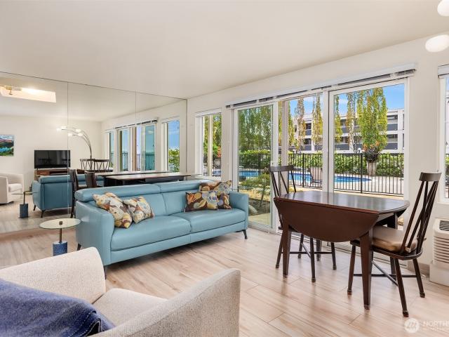 201 2nd St S, Unit 103, Kirkland, WA 98033 | MLS #2469