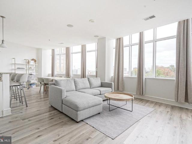201 59 N 8Th Street # 402