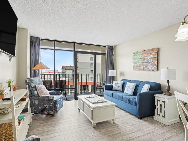 201 74th Ave. N 2645/2