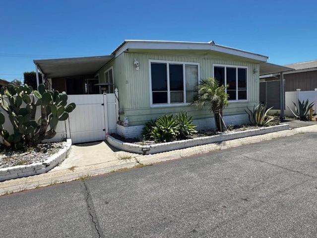 201 Collins Unit 94, Orange, CA 92867