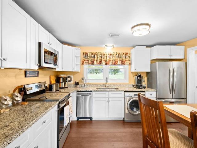 201 Caroline Dr, Bellingham, MA 02019 | MLS #73502 | Compass