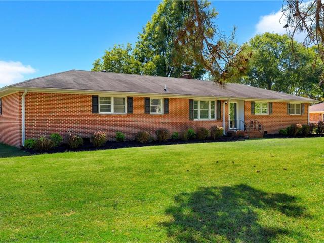 201 Centerville Road
