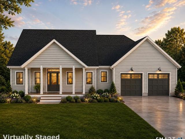 201 Chesterfield Rd, Montville, CT 06370