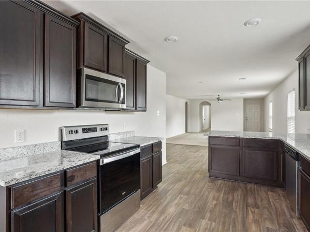 201 Crescent Park dr