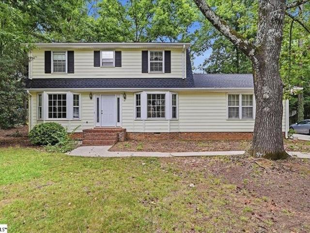 201 Crepe Myrtle Ct, Greenville, SC 29607