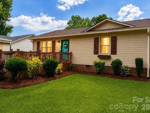 201 A Ewing Dr, Belmont, NC 28012