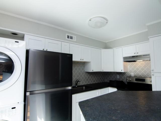 201 Acklen Park Dr # 19