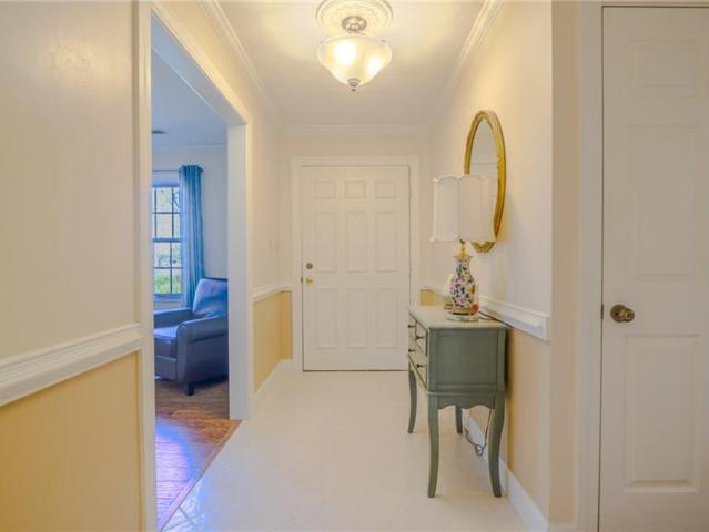 201 Arch RD