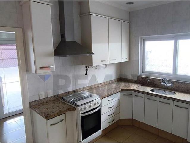 201 Área Útil Casa Alugar, 3 Dormitórios localizado em Rua Emílio Zapile, 506, Vila Oliveira, Mogi das Cruzes, São Paulo, 08790230 | Brasil