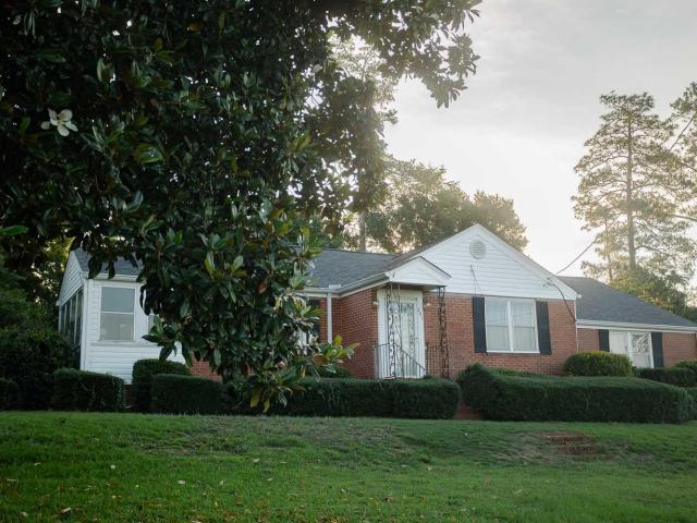 201 Arlington Heights