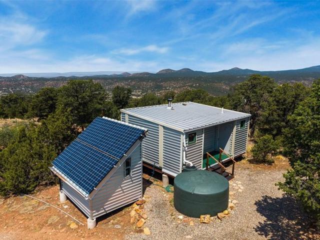 201 B Soaring Hawk Trl, Santa Fe, NM 87508