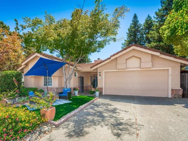 201 Bowden Ct, Roseville, CA 95747