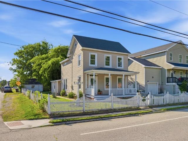201 Beach RD
