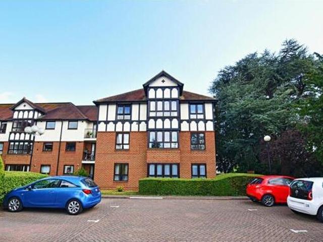 201 Billing Road, The Old School House, Abington, 2 Bedroom Apartment