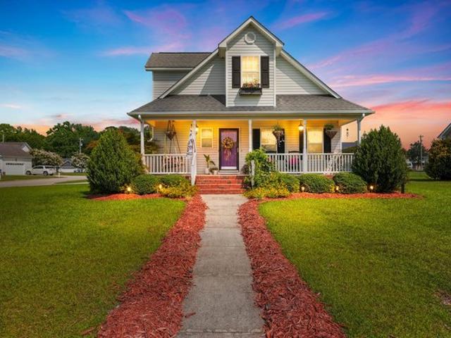 201 Bishop Ln, Dunn, NC 28334