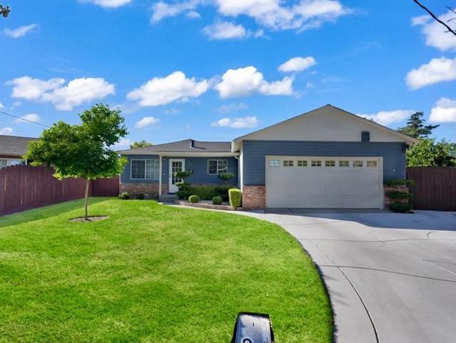 201 Bruce Ct, Modesto, CA 95350