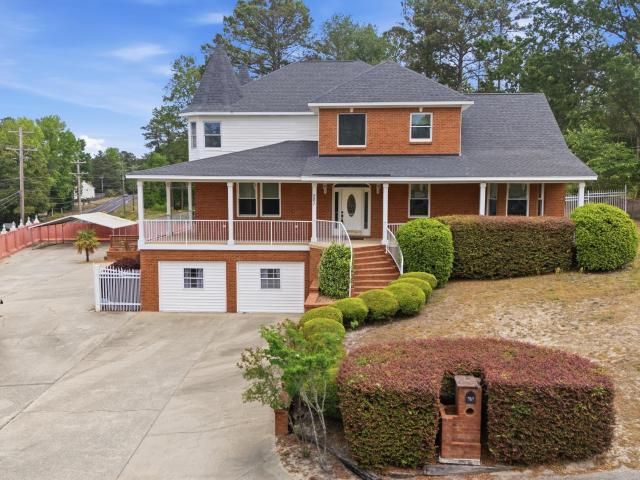 201 Bramblewood Circle