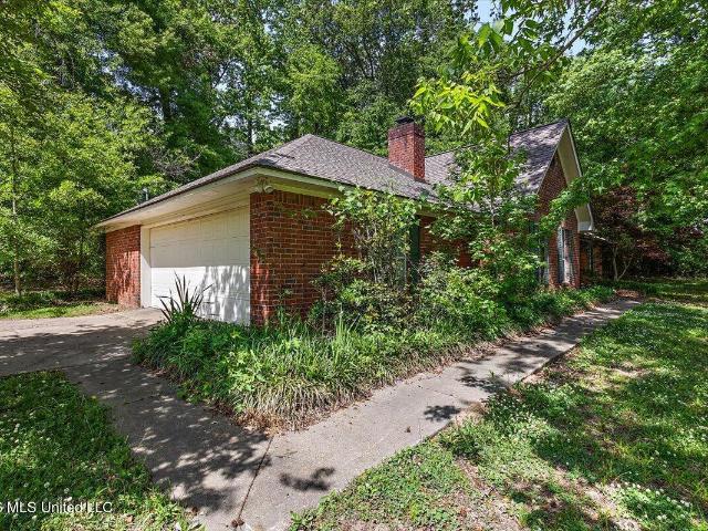 201 Brookwood Drive