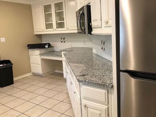 201 Brookside Drive W