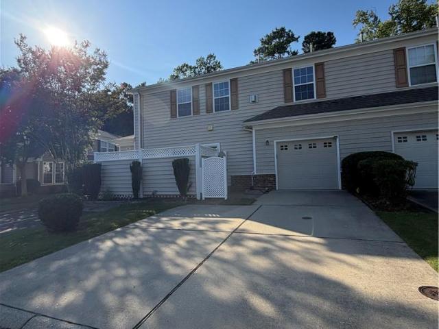 201 Grant CT