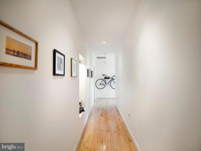 201 00 Green Street # 4A