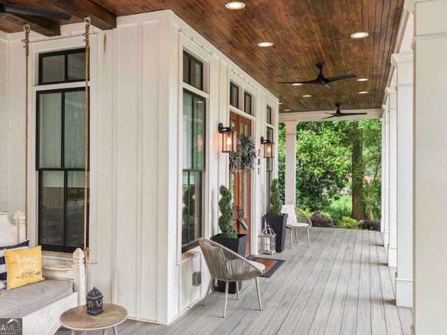 201 DOBBS Road, Woodstock, US, GA