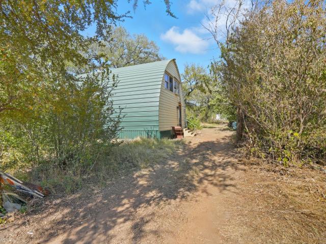 201 Deer Springs Loop